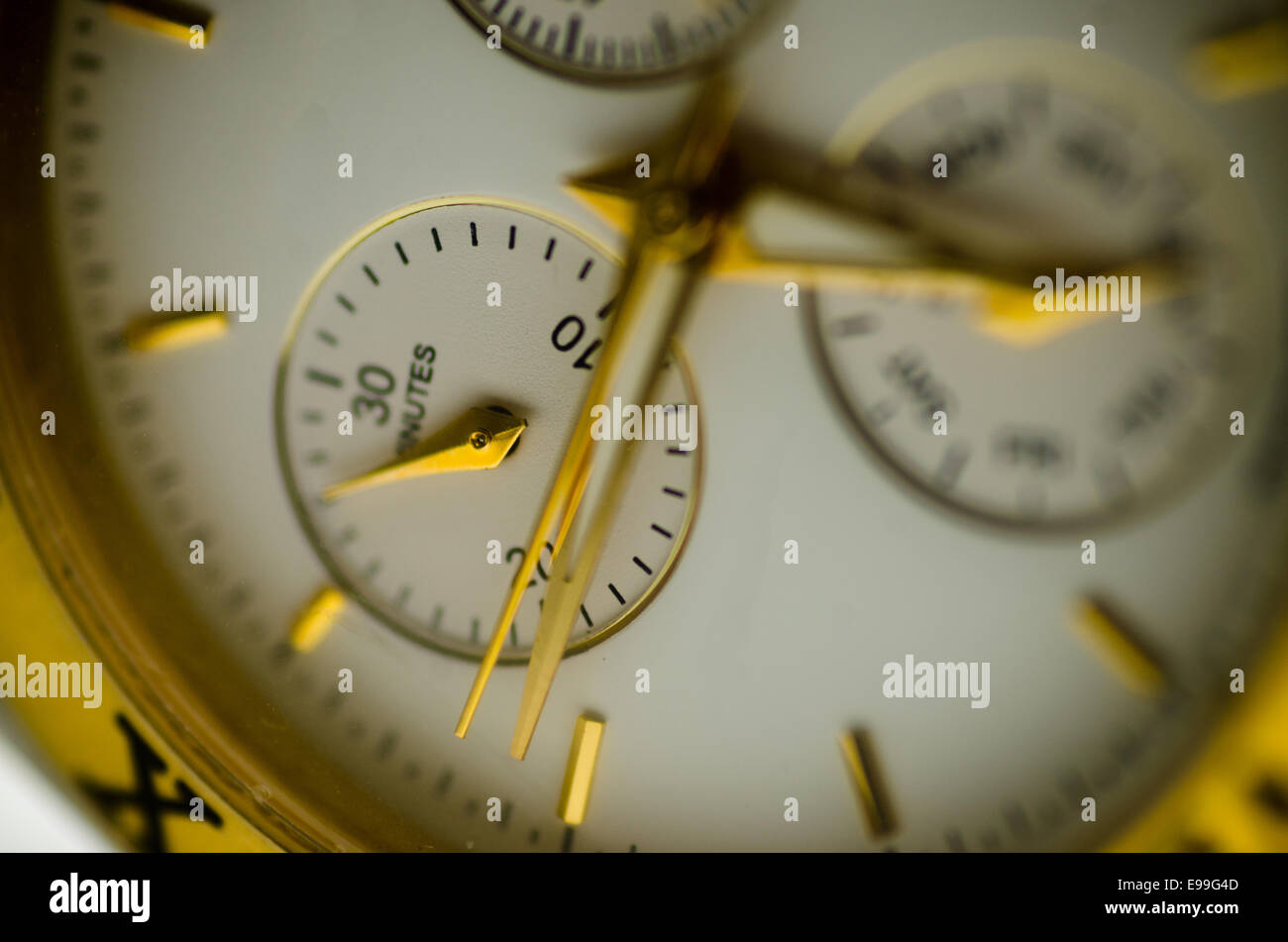 Analog clock watch timepiece time piece hi-res stock photography and ...