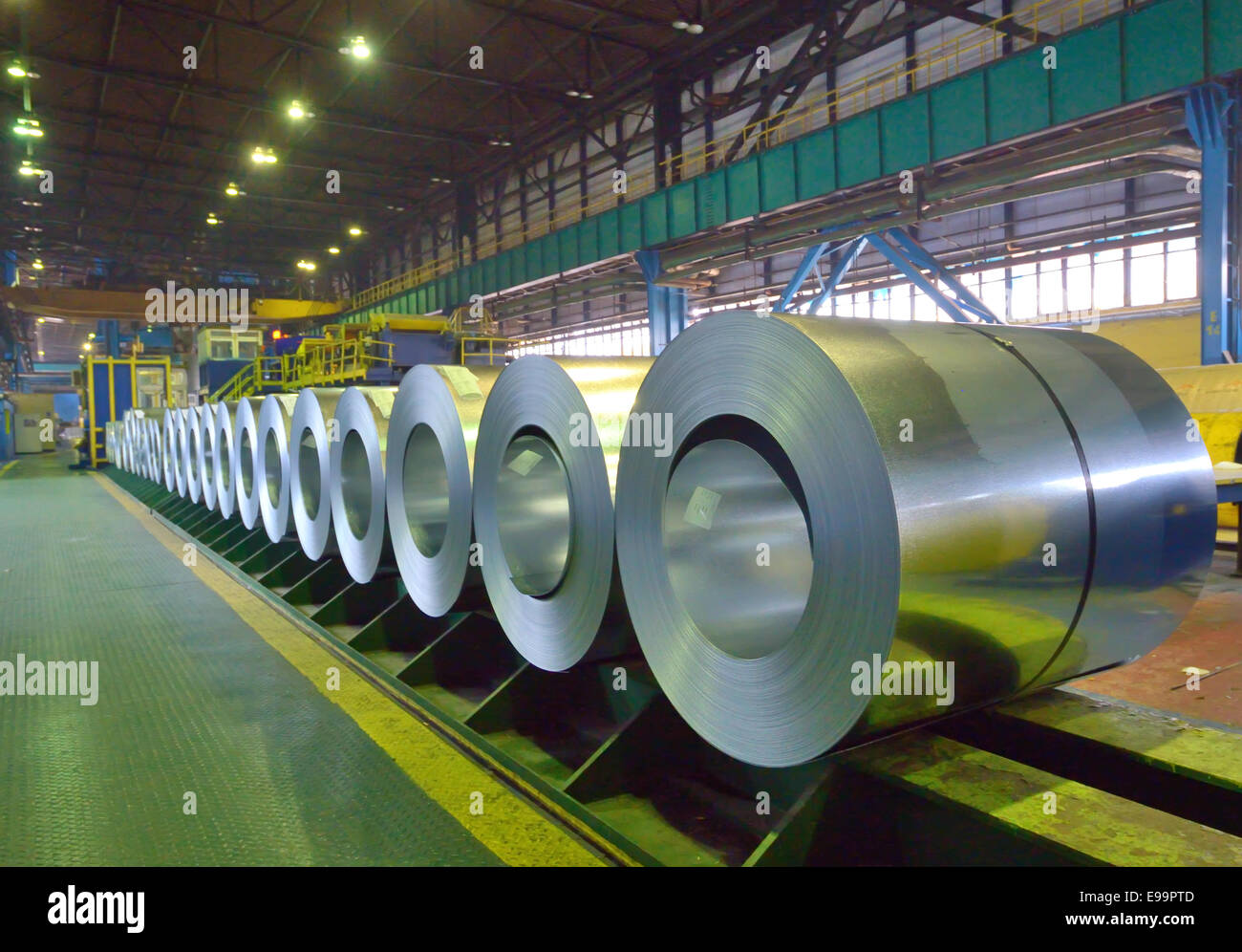 Steel coils hi-res stock photography and images - Alamy