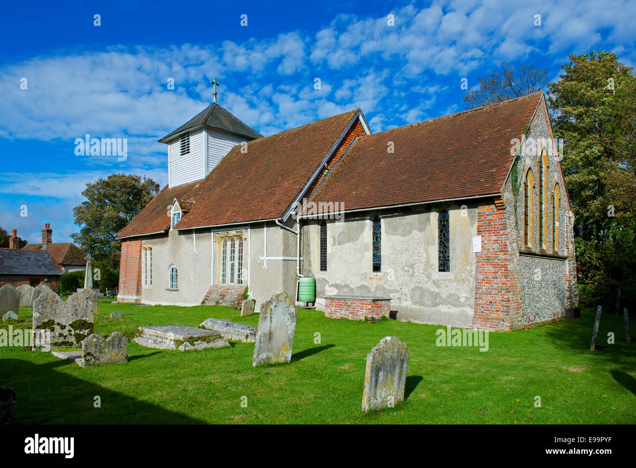 Dummer hi-res stock photography and images - Alamy