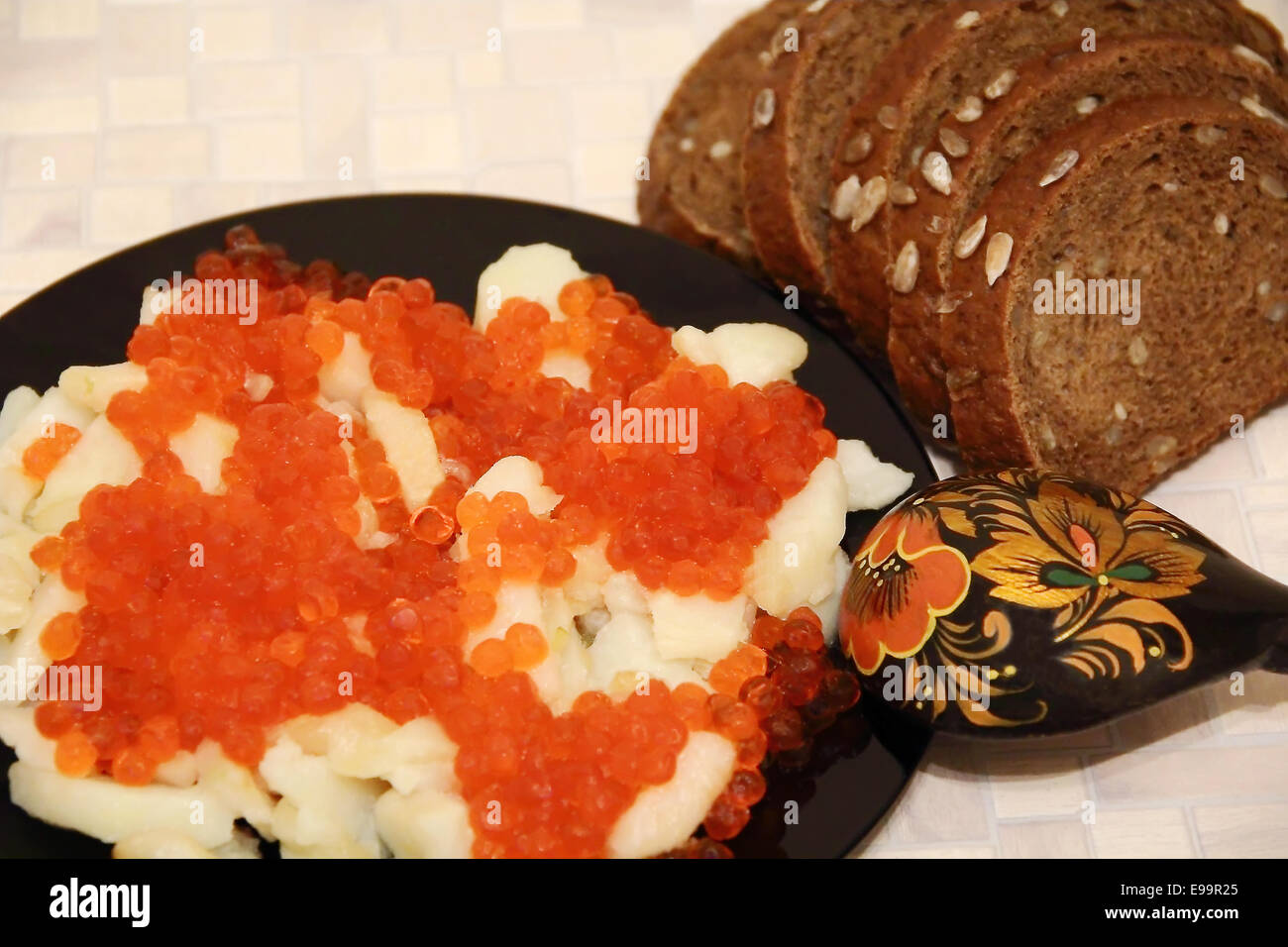 Russian national food caviar and potatoes Stock Photo - Alamy