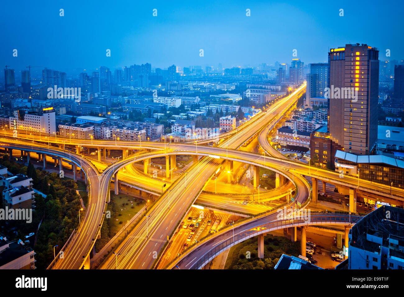 City scape hi-res stock photography and images - Alamy