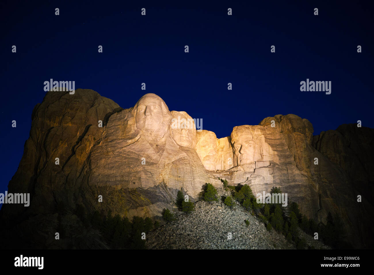 Mount Rushmore monument in South Dakota Stock Photo - Alamy