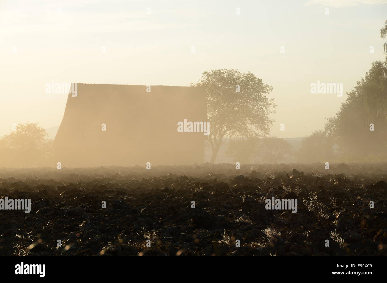Dust field hi-res stock photography and images - Alamy
