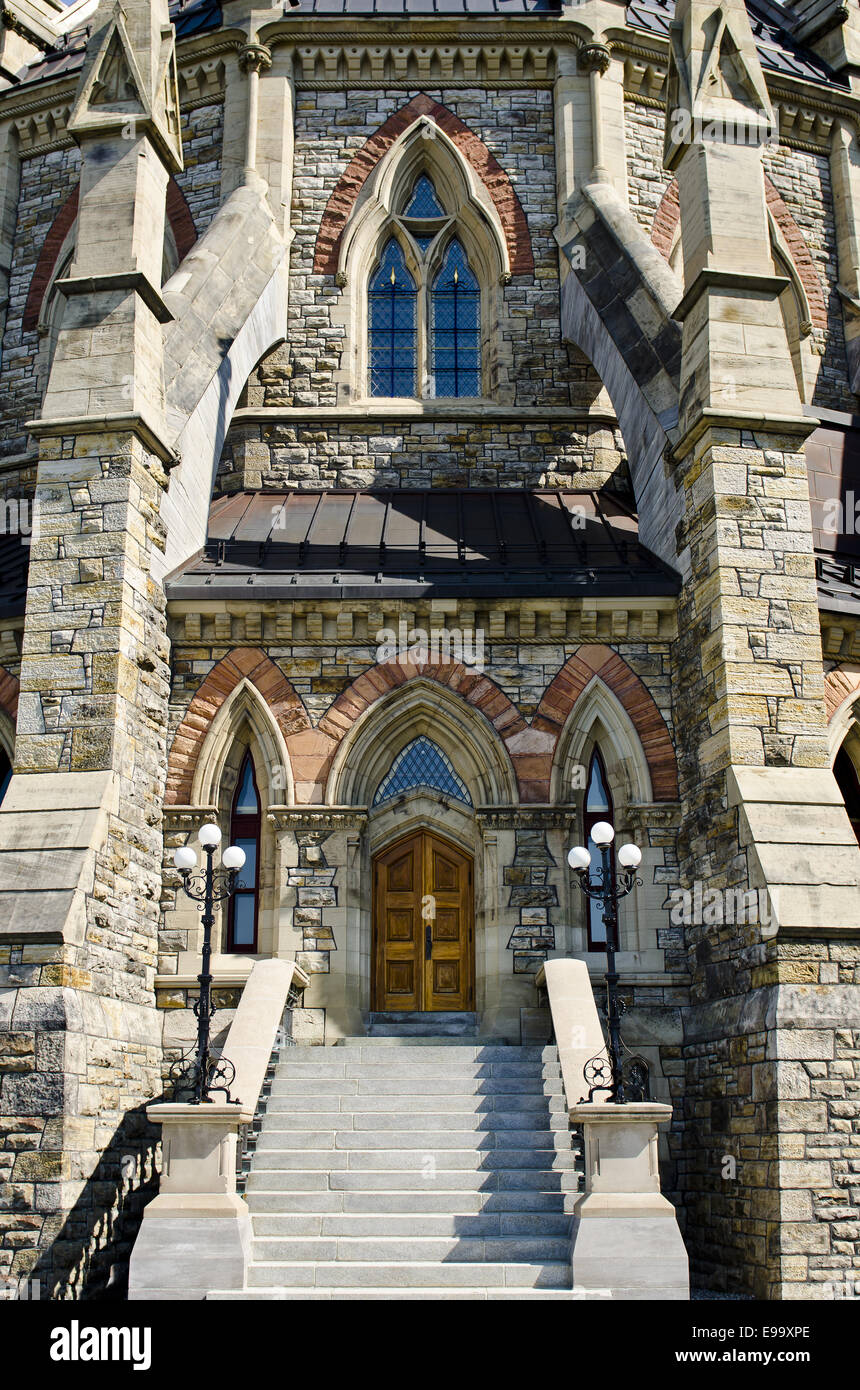 English doors gothic entrance hi-res stock photography and images - Alamy