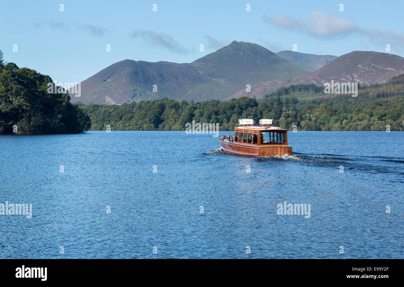 Boats on Derwent Water in Lake District Stock Photo - Alamy