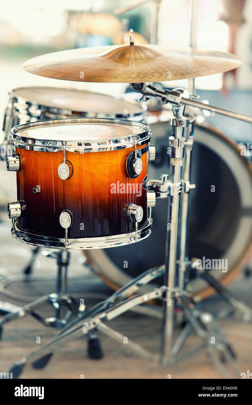 Musical instruments on stage Stock Photo - Alamy