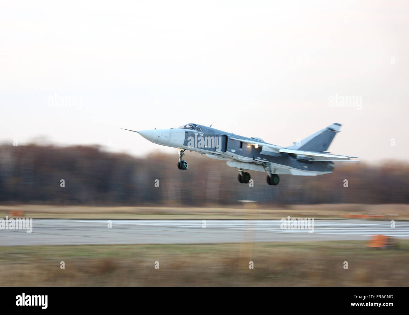 Jet bomber hi-res stock photography and images - Alamy