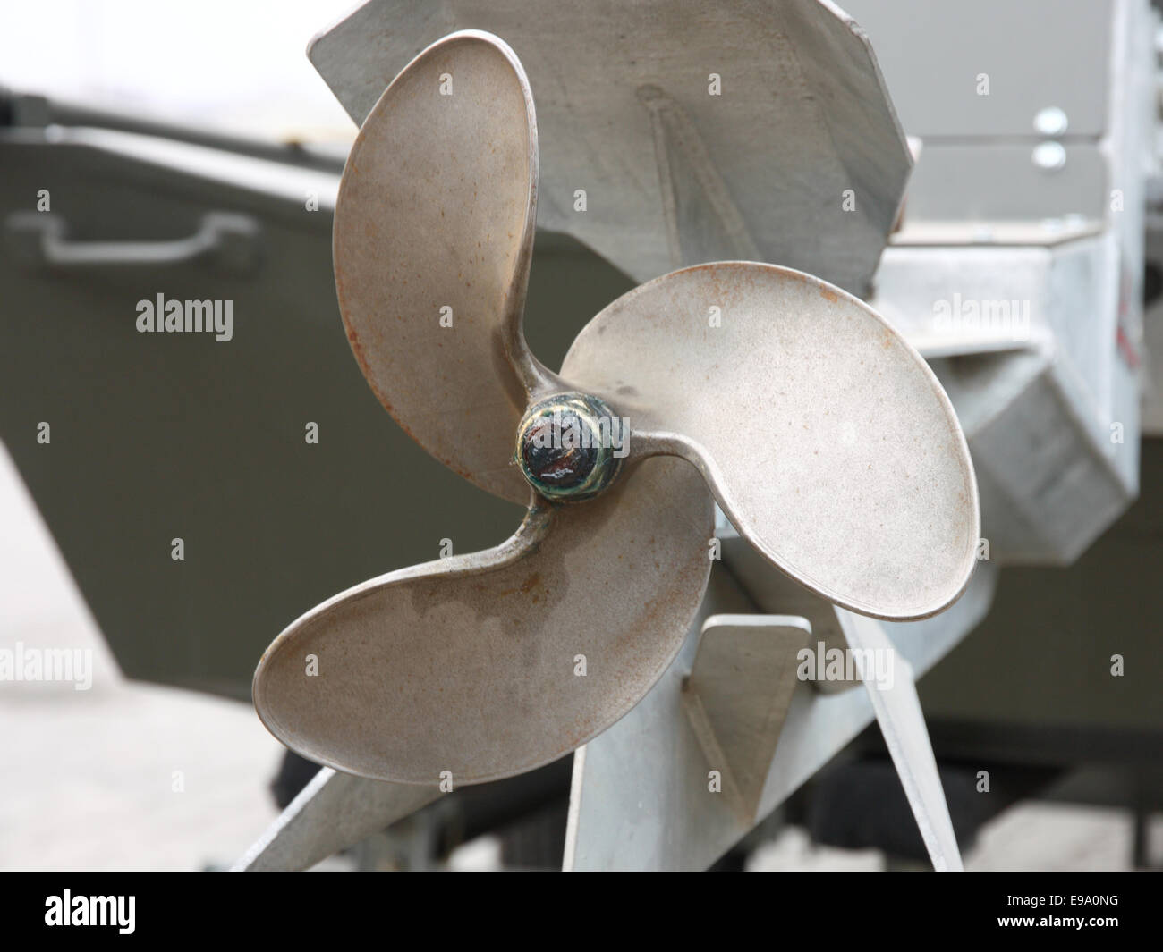 Ship screw metal blade hi-res stock photography and images - Alamy