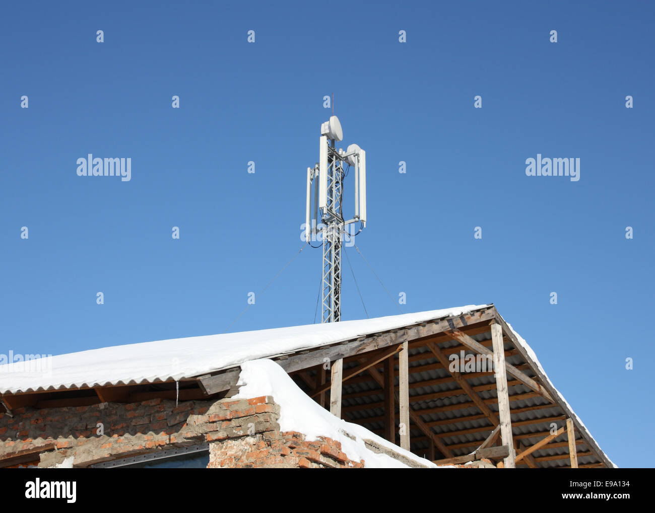 Antenna mobile communication Stock Photo - Alamy