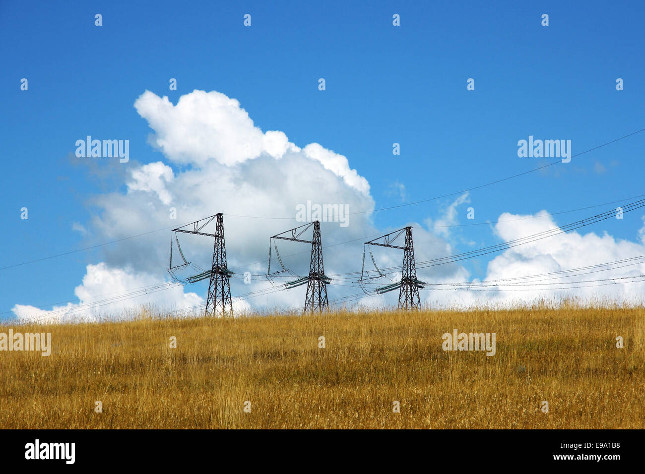Electrical towers hi-res stock photography and images - Alamy