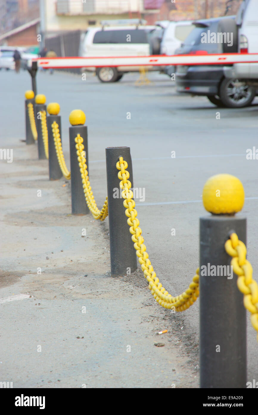 Anchor chain vertical hi-res stock photography and images - Alamy