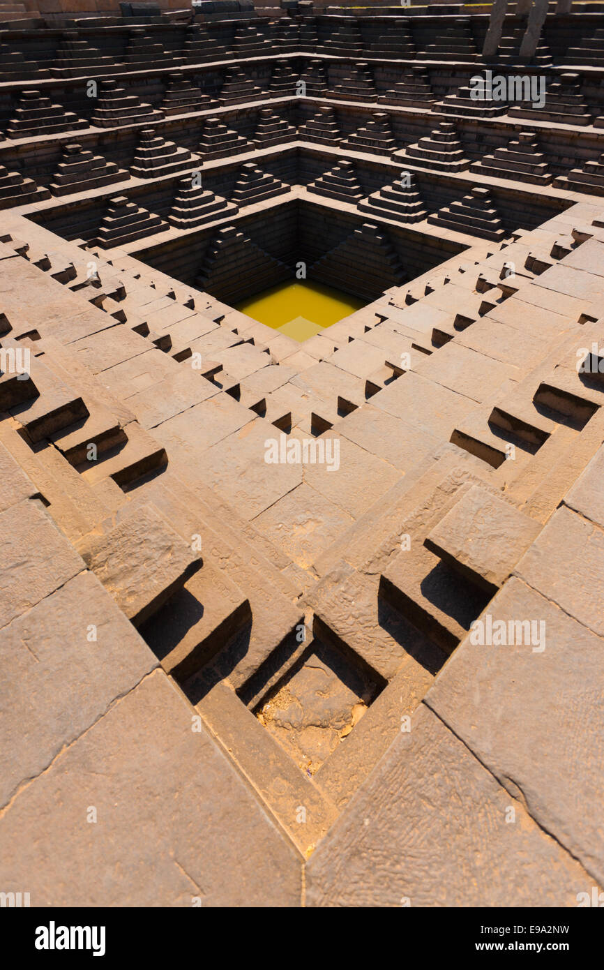 Ancient water tank hi-res stock photography and images - Alamy