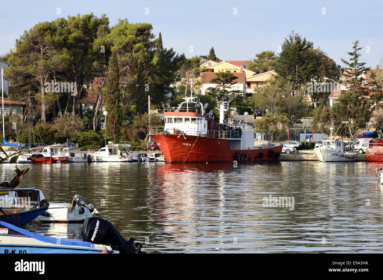 Modern cutter hi-res stock photography and images - Alamy