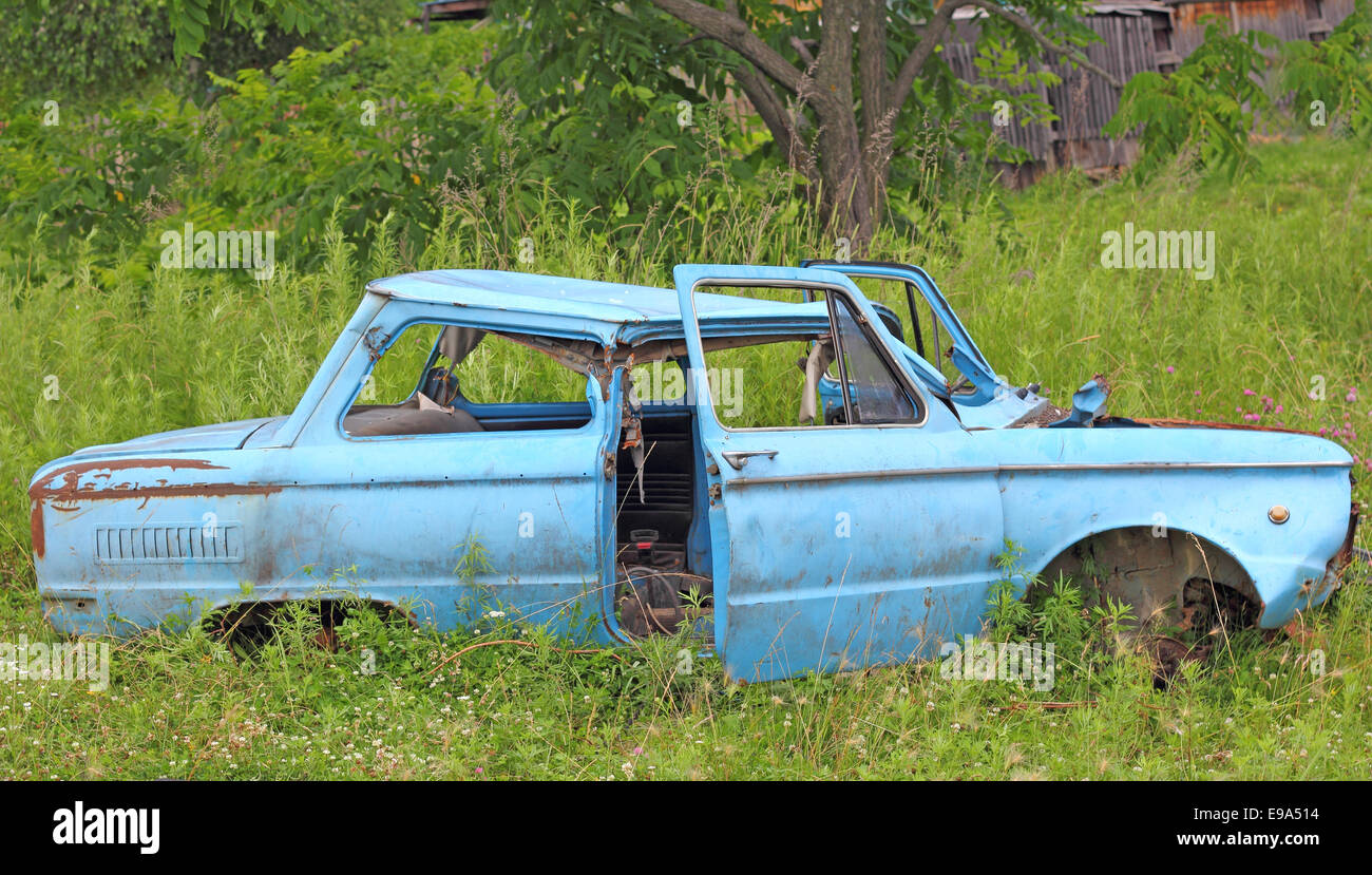 Wreck destroy hi-res stock photography and images - Alamy