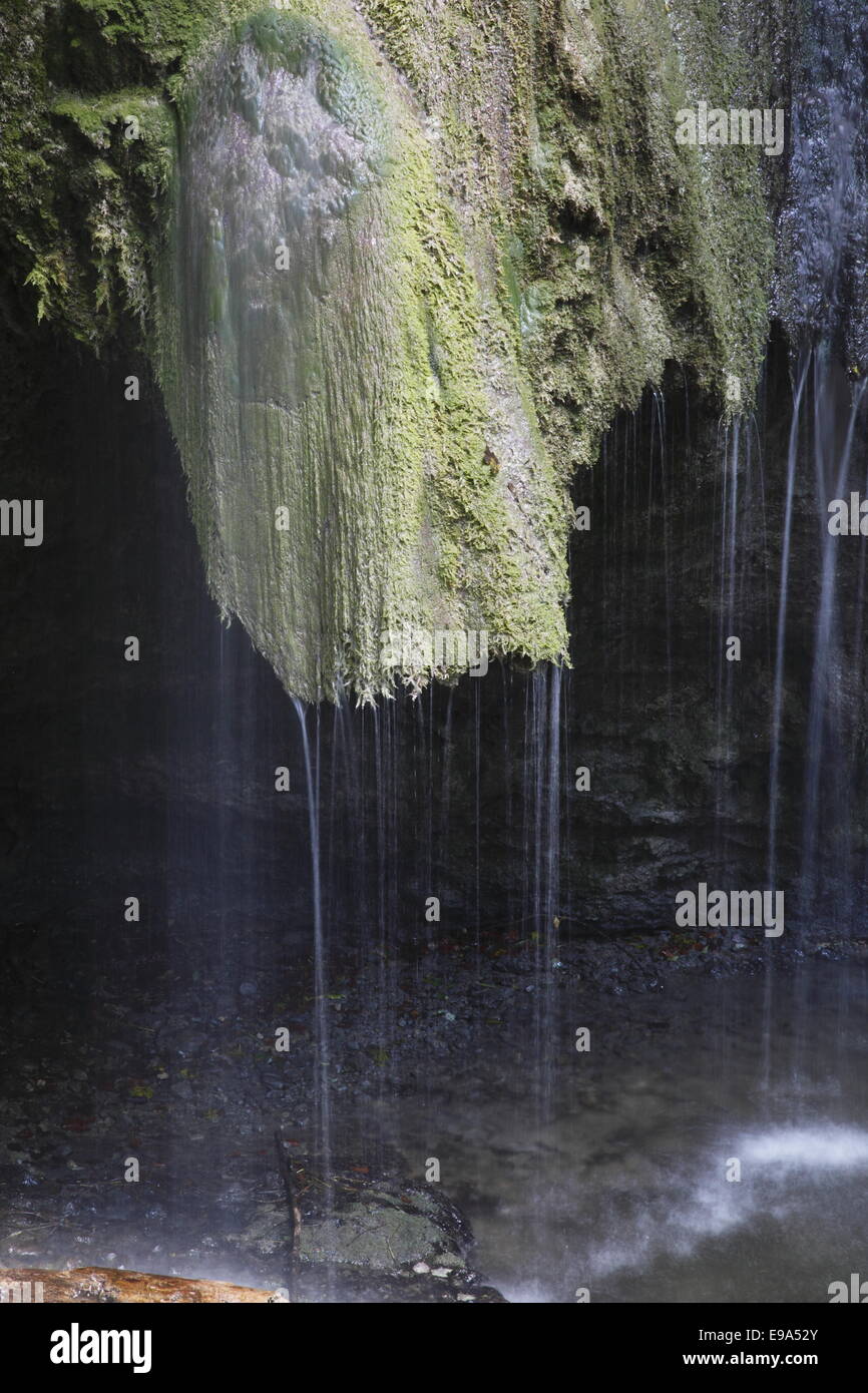 Hinang waterfall hi-res stock photography and images - Alamy