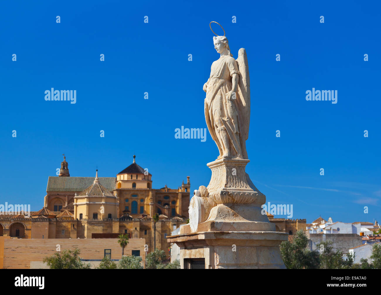 Raphael statue hi-res stock photography and images - Alamy