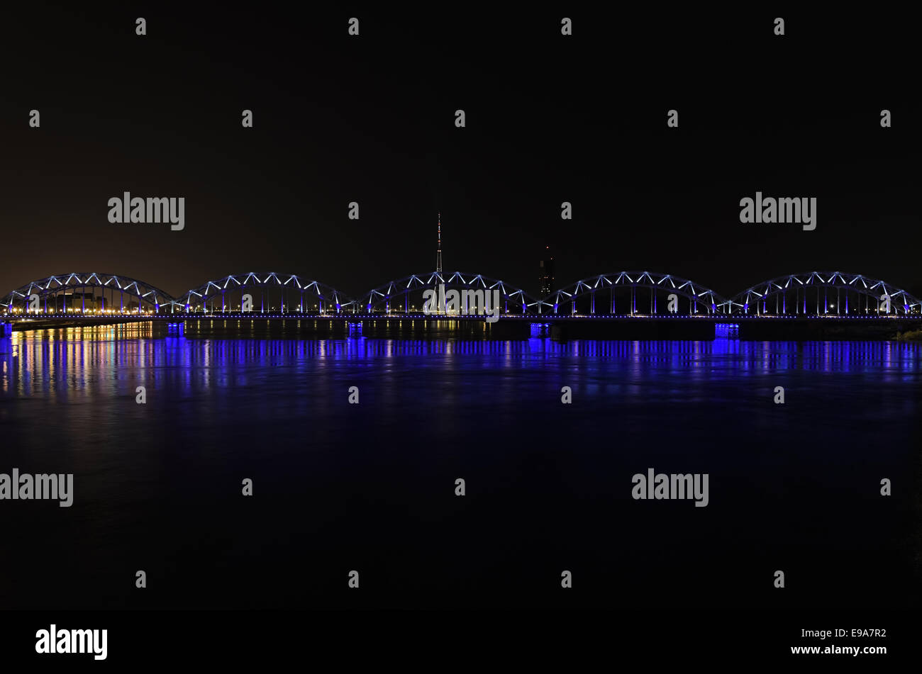 Underline bridge hi-res stock photography and images - Alamy