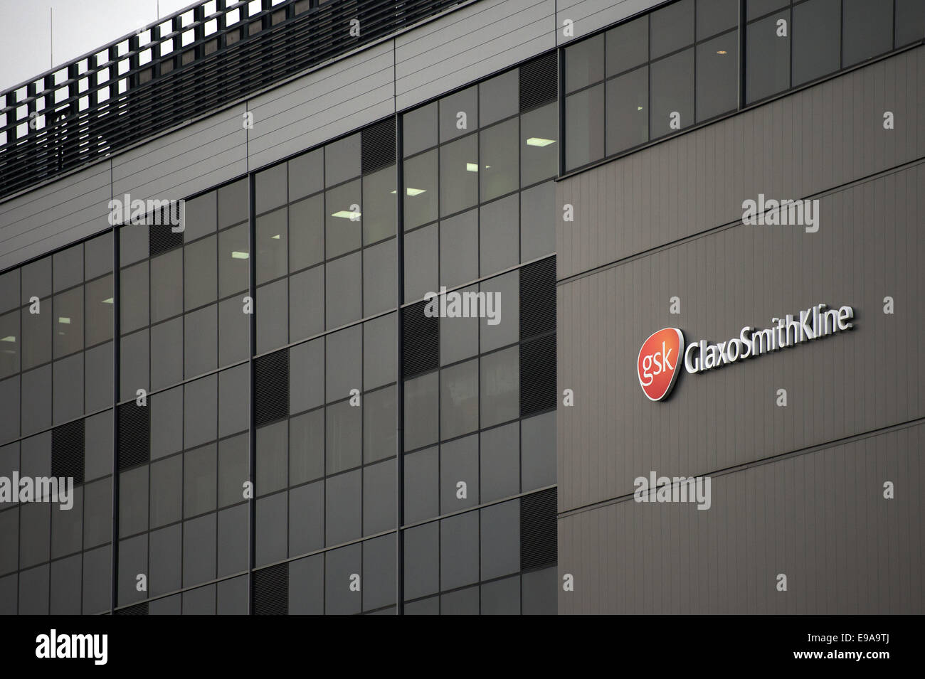 Gsk Building Stock Photos & Gsk Building Stock Images - Alamy