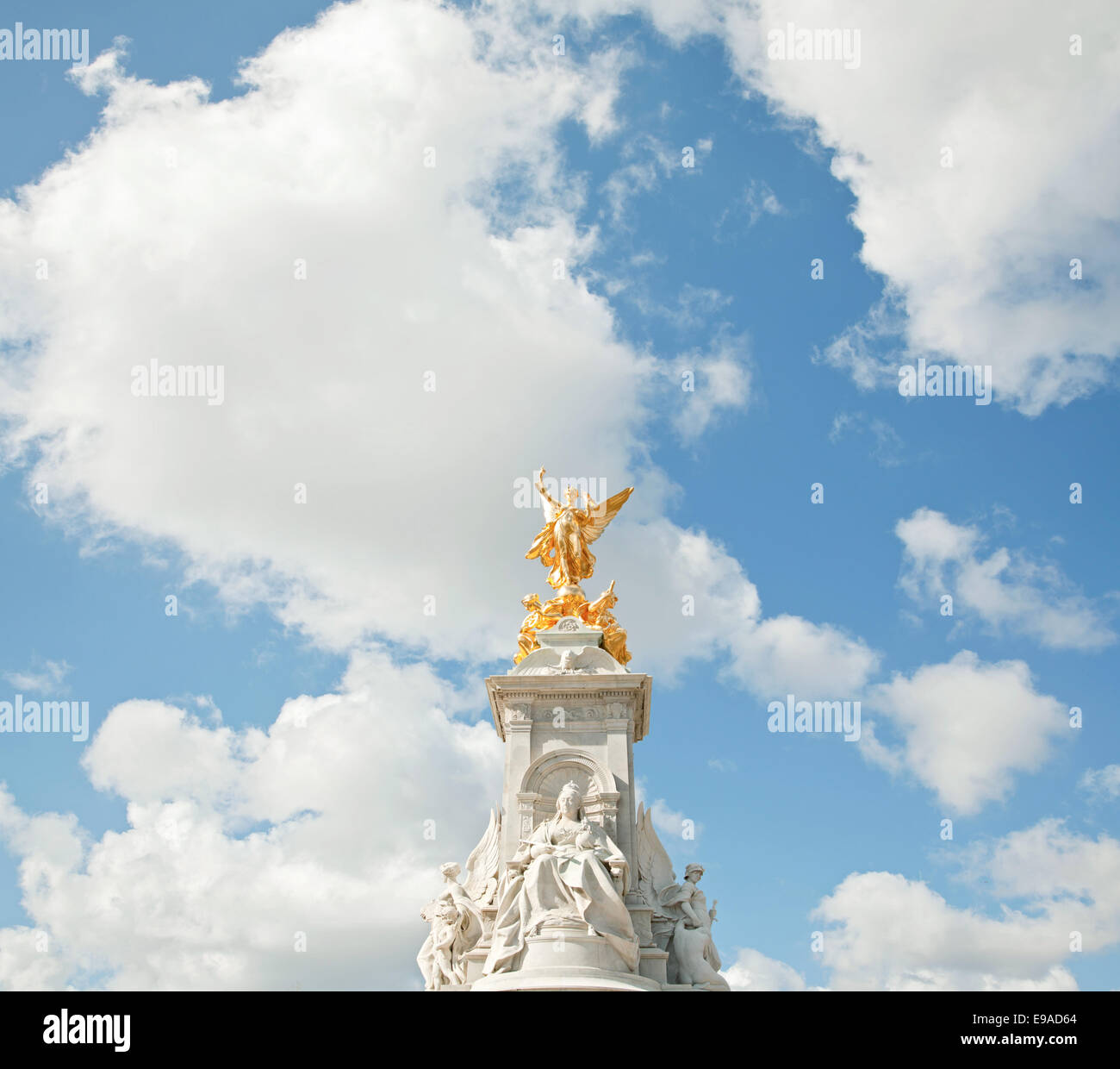 Victoria memorial monument hi-res stock photography and images - Alamy