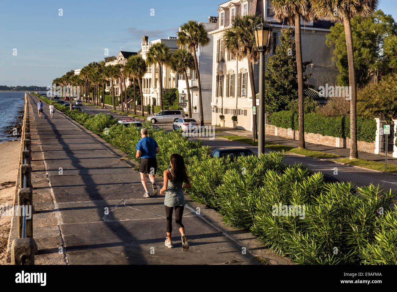 Charleston historic waterfront battery hi-res stock photography and ...