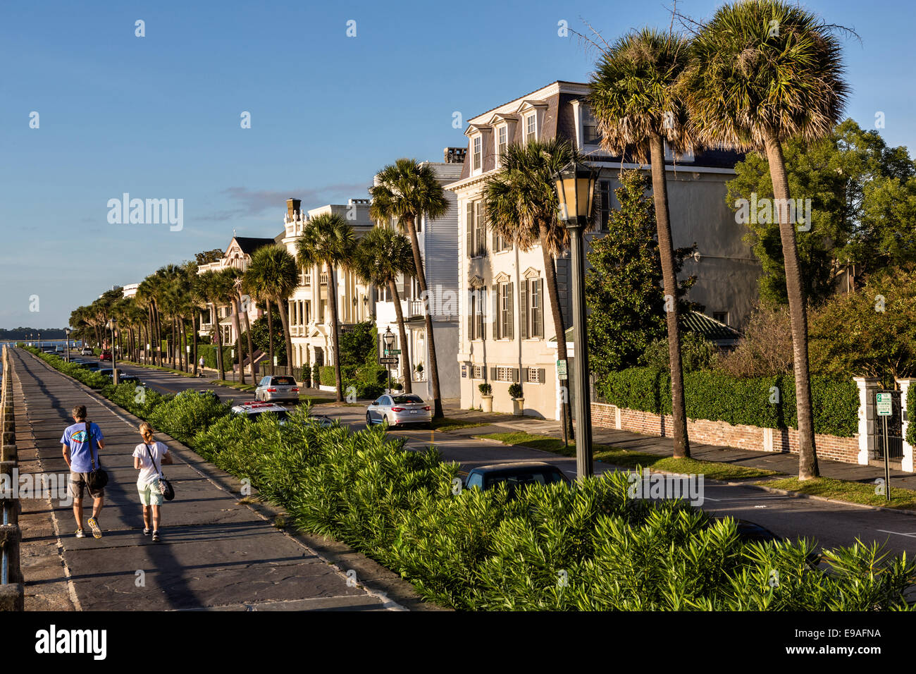 Charleston historic waterfront battery hi-res stock photography and ...