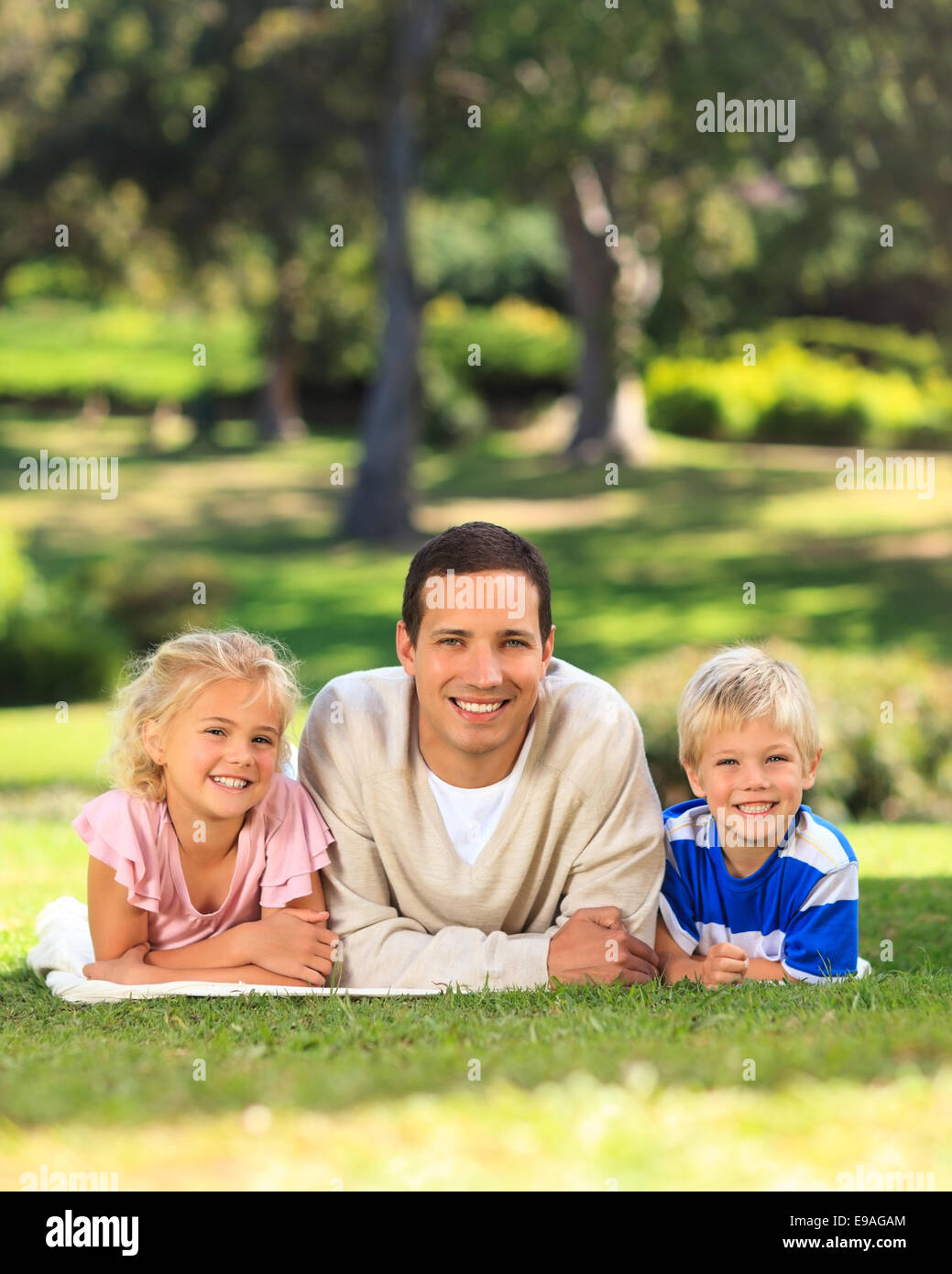Father with his children Stock Photo - Alamy