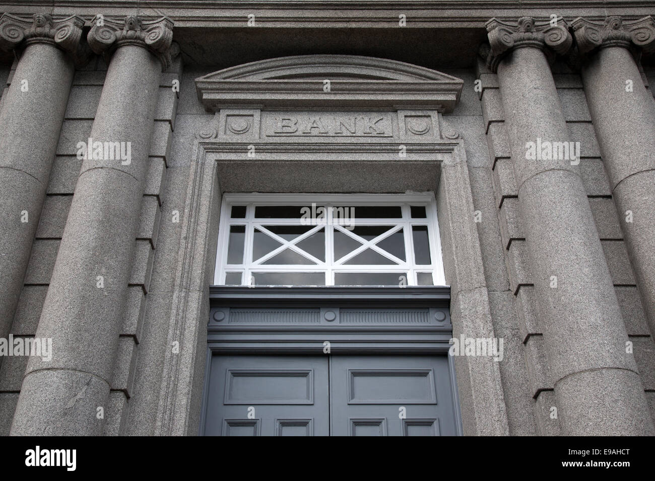 Bank Sign on Building Facade Stock Photo - Alamy