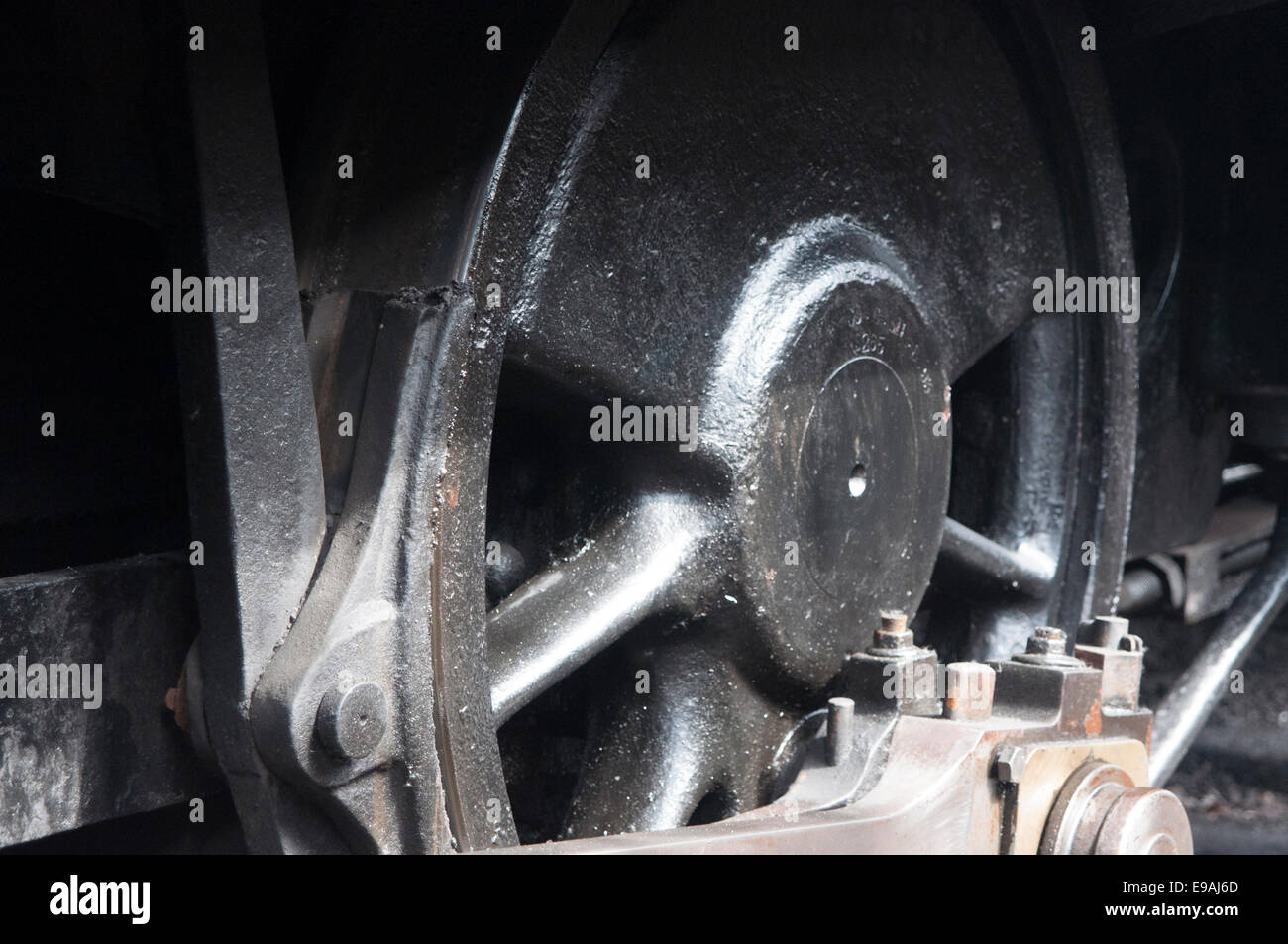 Iron wheel hi-res stock photography and images - Alamy