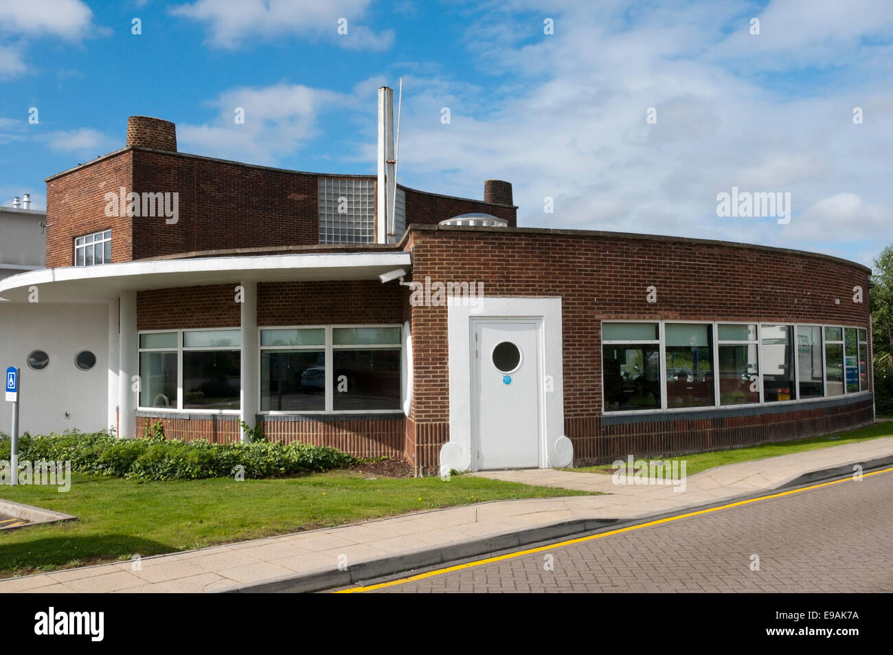 The 1930s Prospect Inn public house at Minster is now a Holiday Inn ...