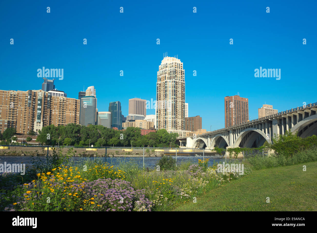 SAINT ANTHONY MAIN RIVERFRONT THIRD AVENUE BRIDGE MISSISSIPPI RIVER ...