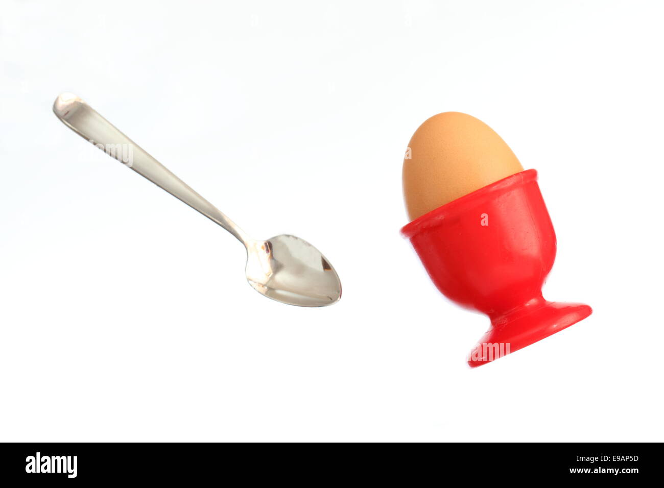 egg and spoon Stock Photo - Alamy