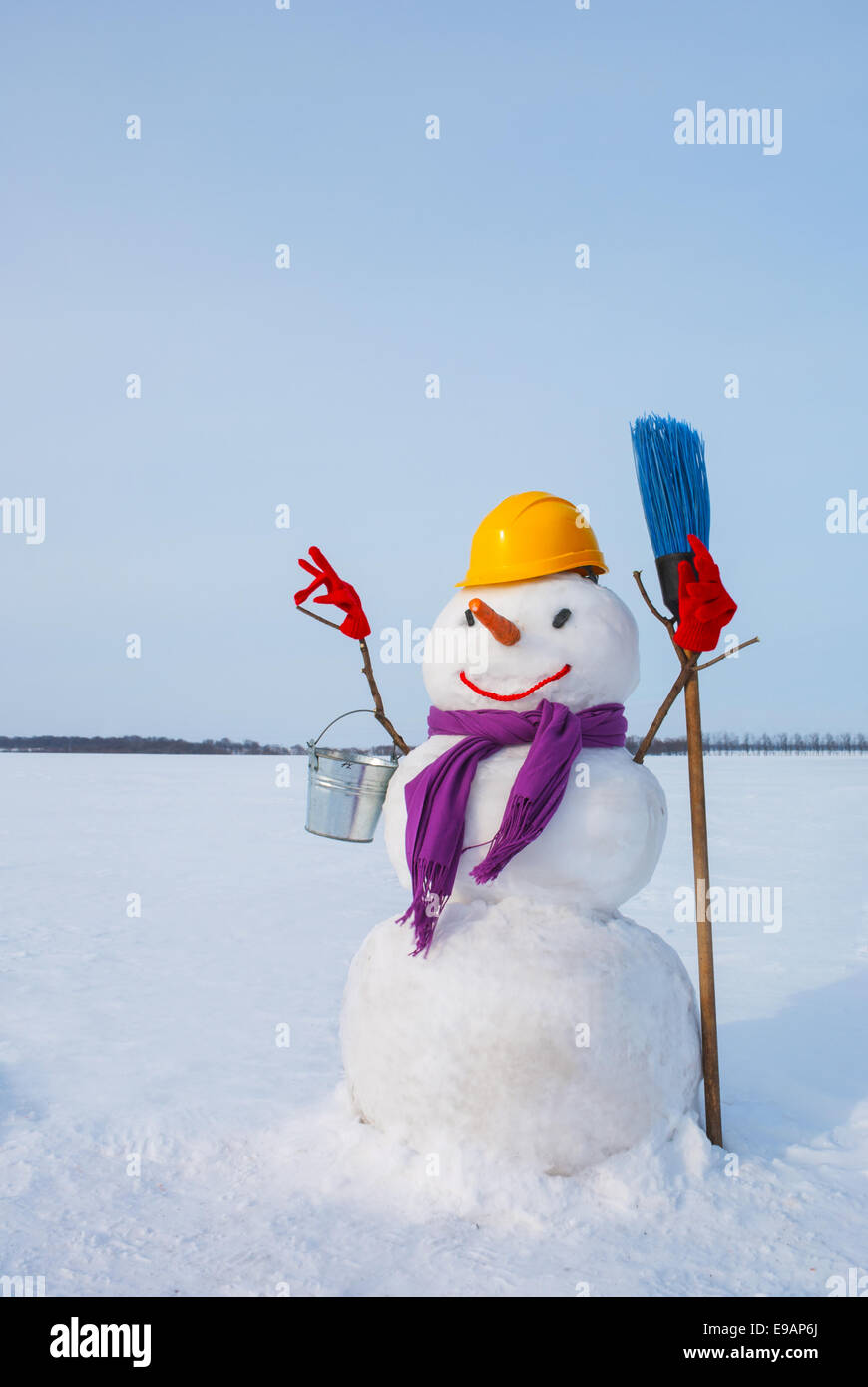 Lonely snowman at a snowy field Stock Photo - Alamy