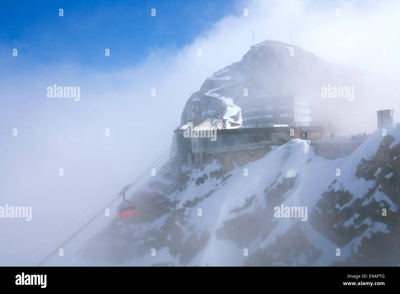 Switzerland mountain funicular hi-res stock photography and images - Alamy