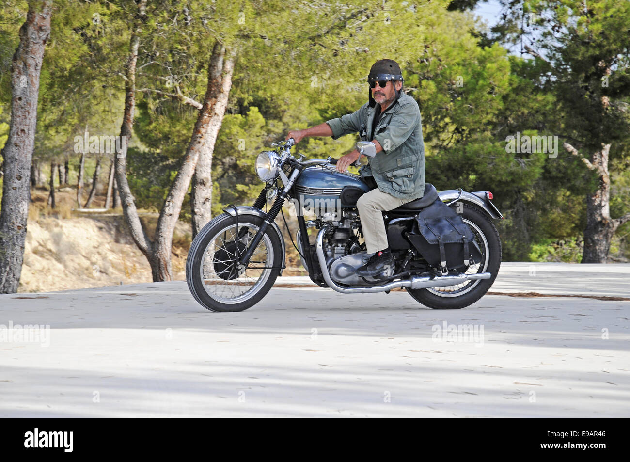 English motorcycle hi-res stock photography and images - Alamy