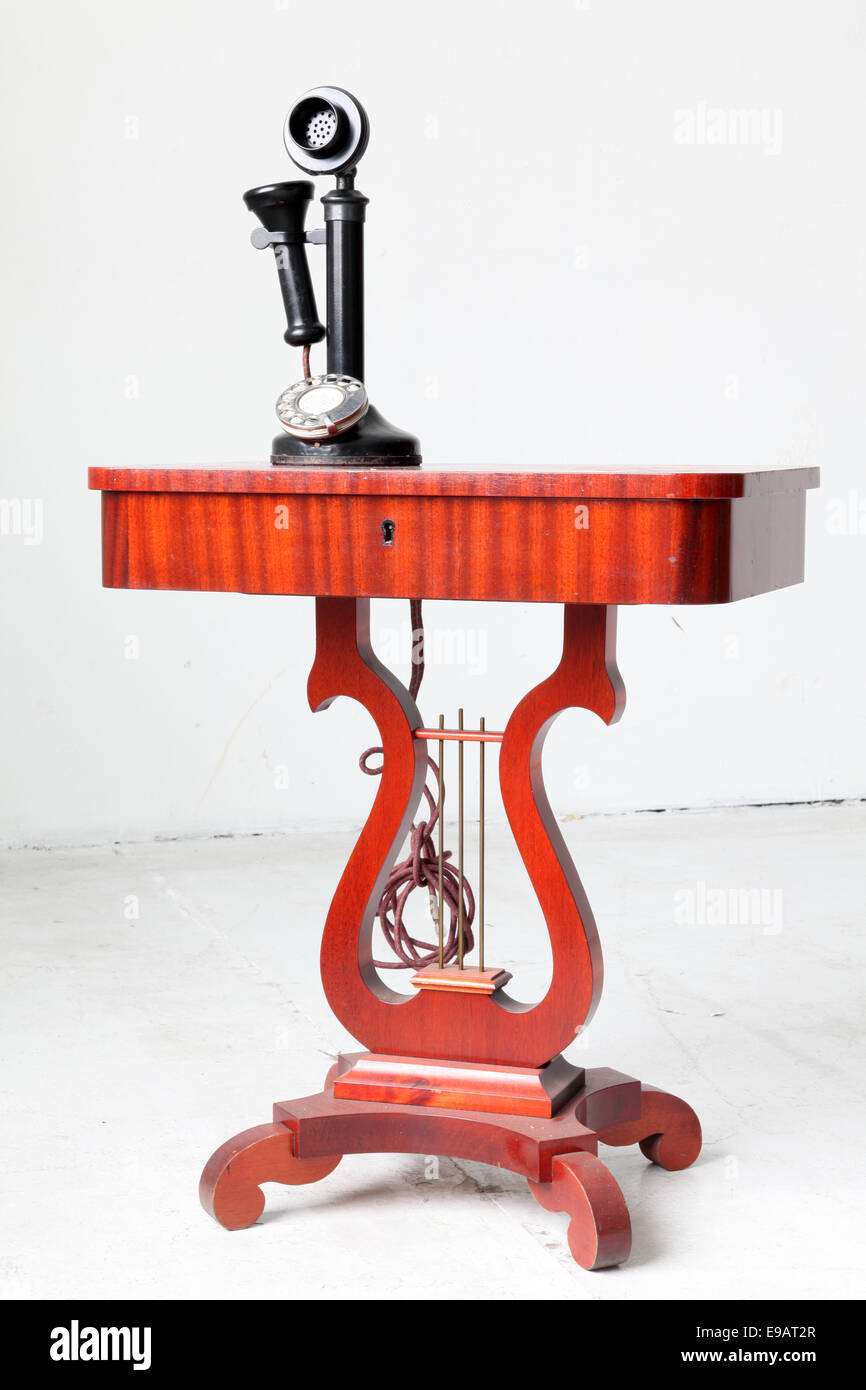 Dutch telephone hi-res stock photography and images - Alamy