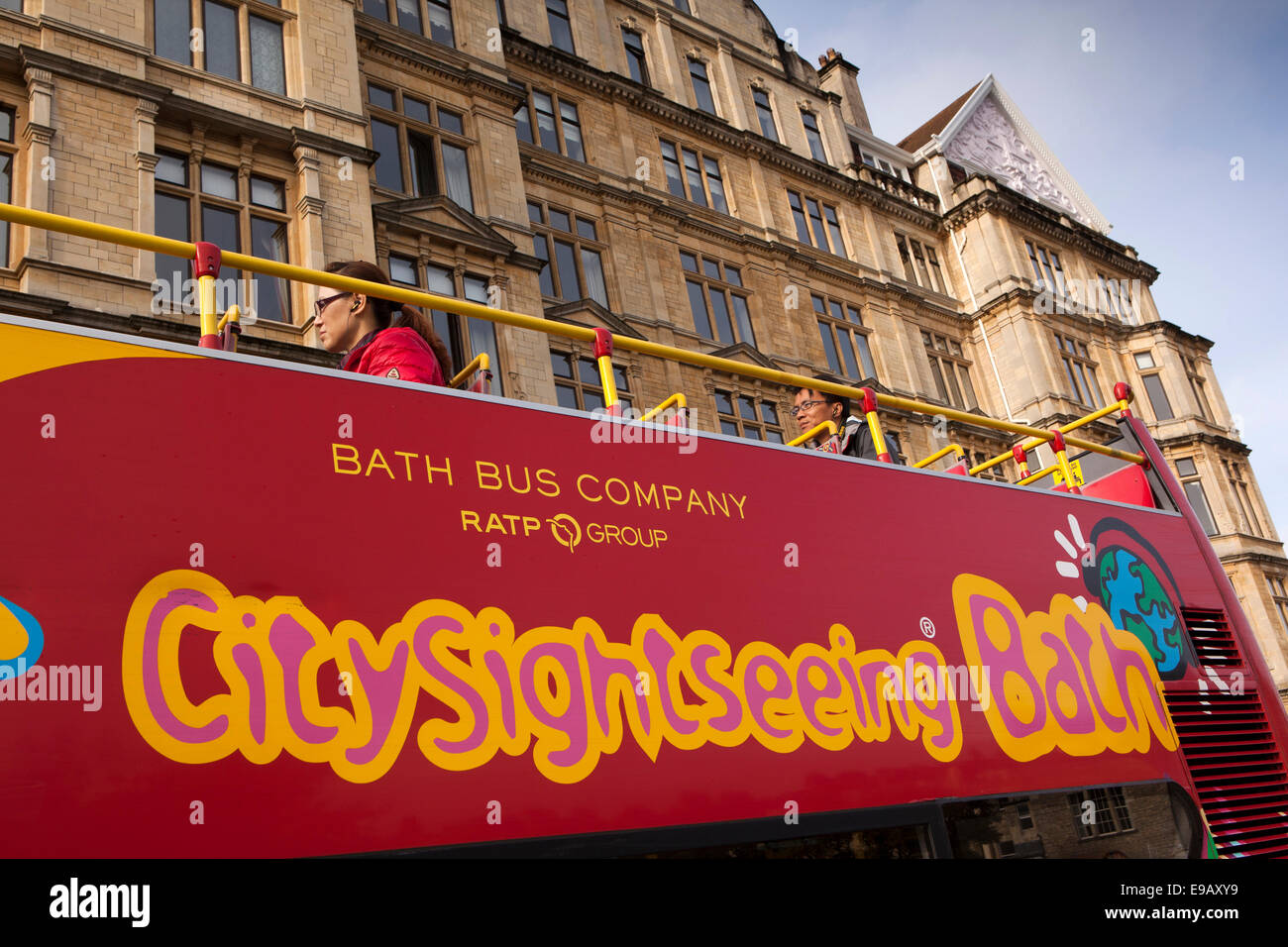 Open deck tourist bus hi-res stock photography and images - Alamy