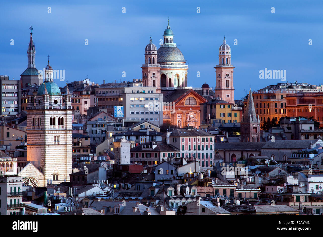 Genoa old town hi-res stock photography and images - Alamy