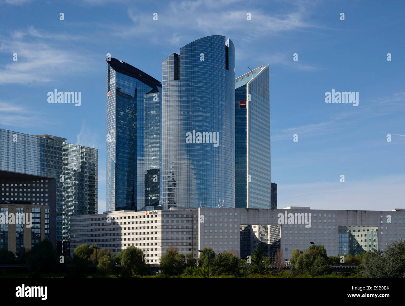 Modern district with skyscrapers in paris hi-res stock photography and ...