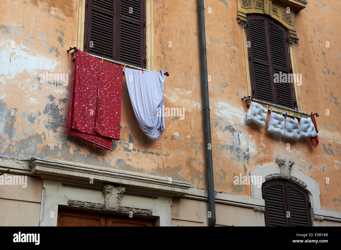 Laundry hanging out to dry Stock Photo - Alamy