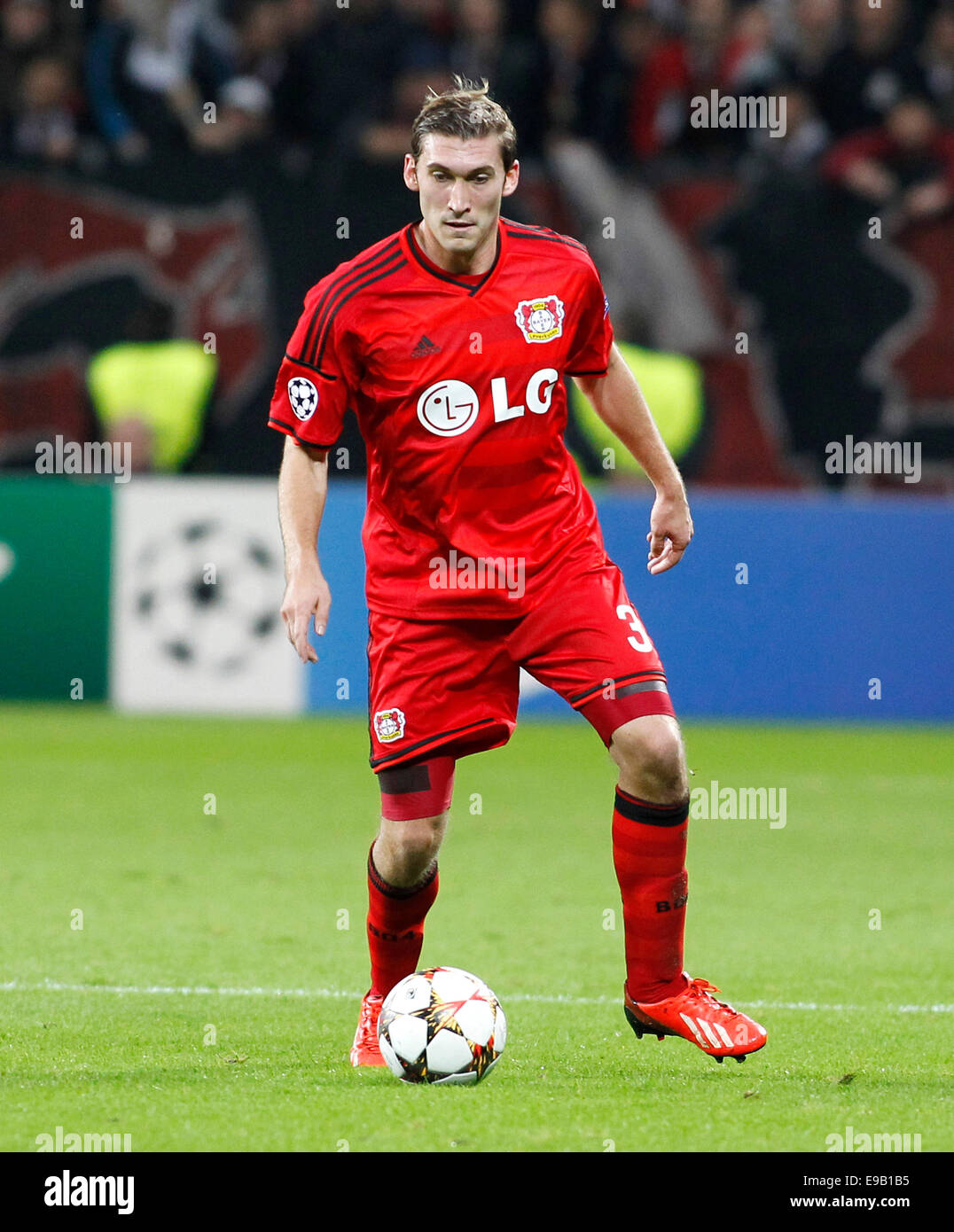 Leverkusen, Germany. 22nd Oct, 2014. Leverkusen's Stefan Reinartz ...