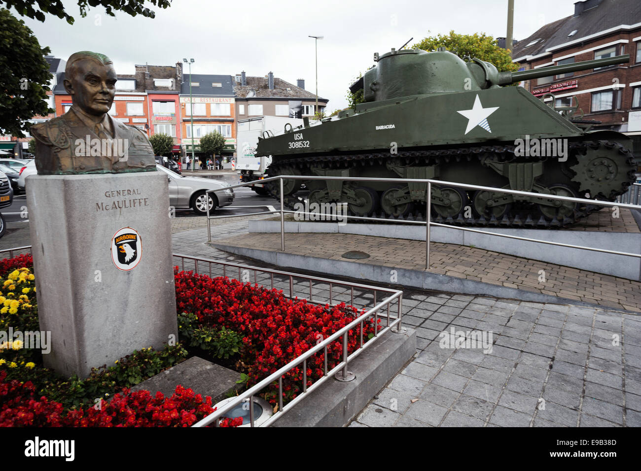 General mcauliffe hi-res stock photography and images - Alamy
