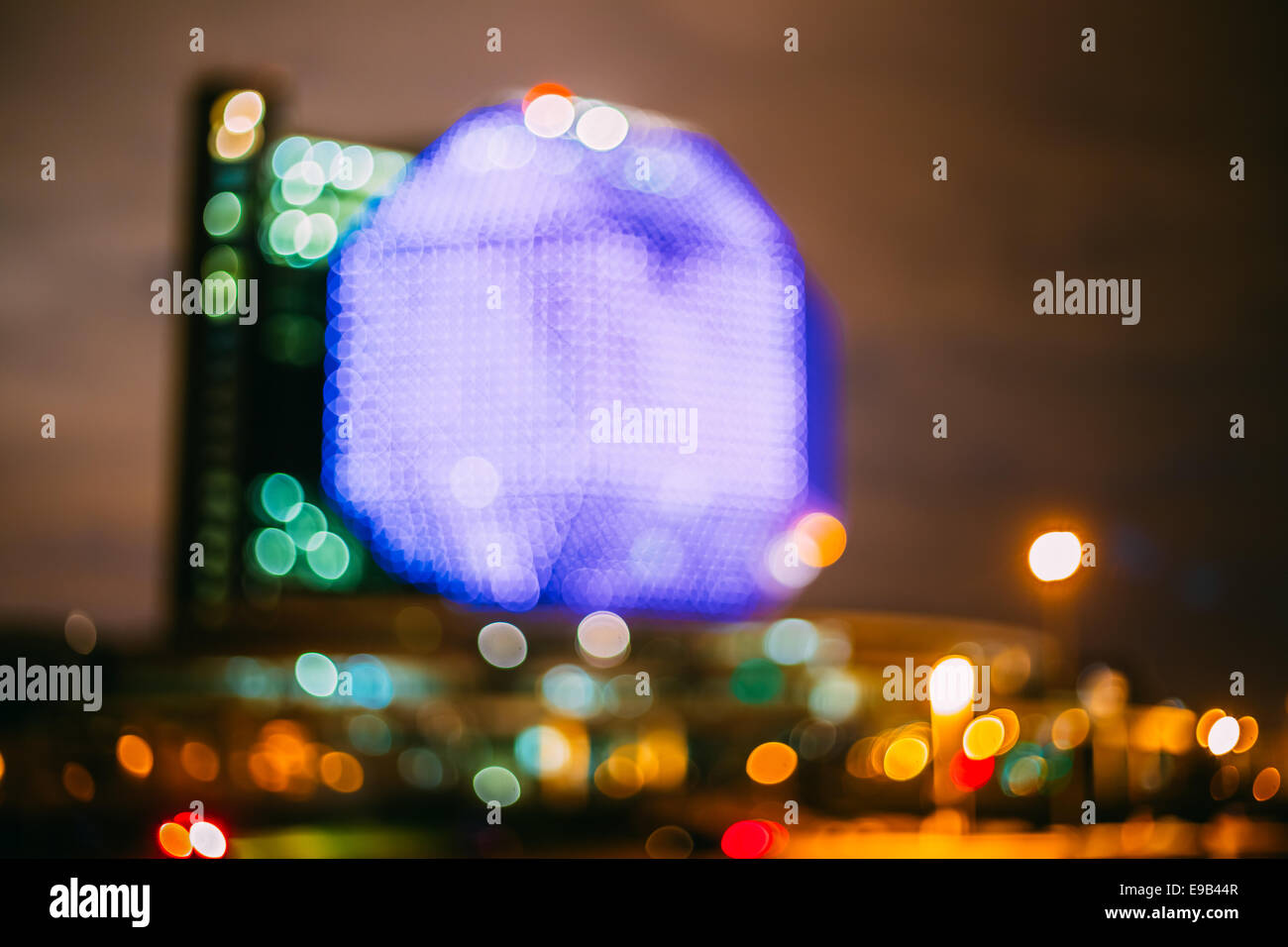 Bokeh lights on building night hi-res stock photography and images - Alamy