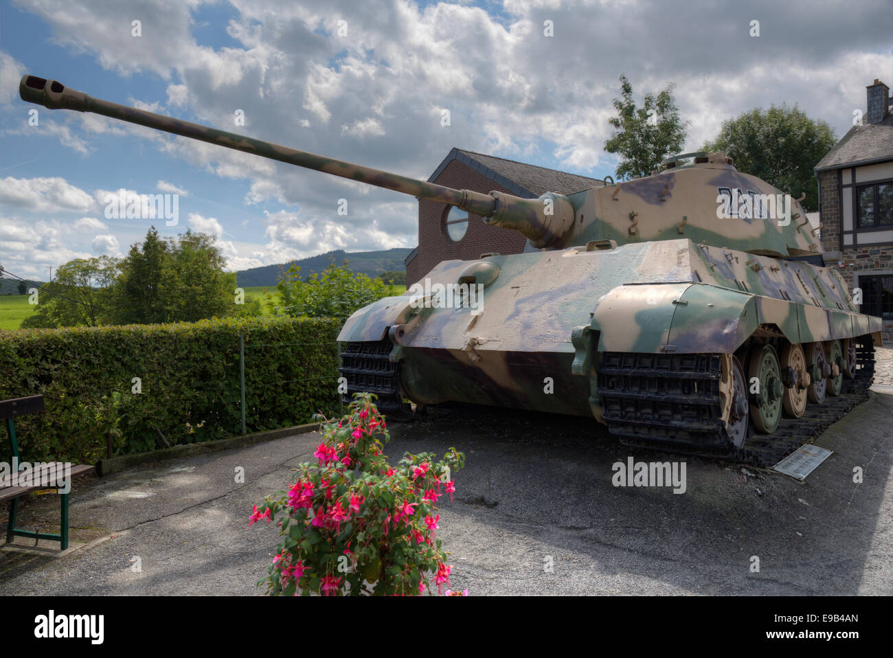German tiger tank hi-res stock photography and images - Alamy