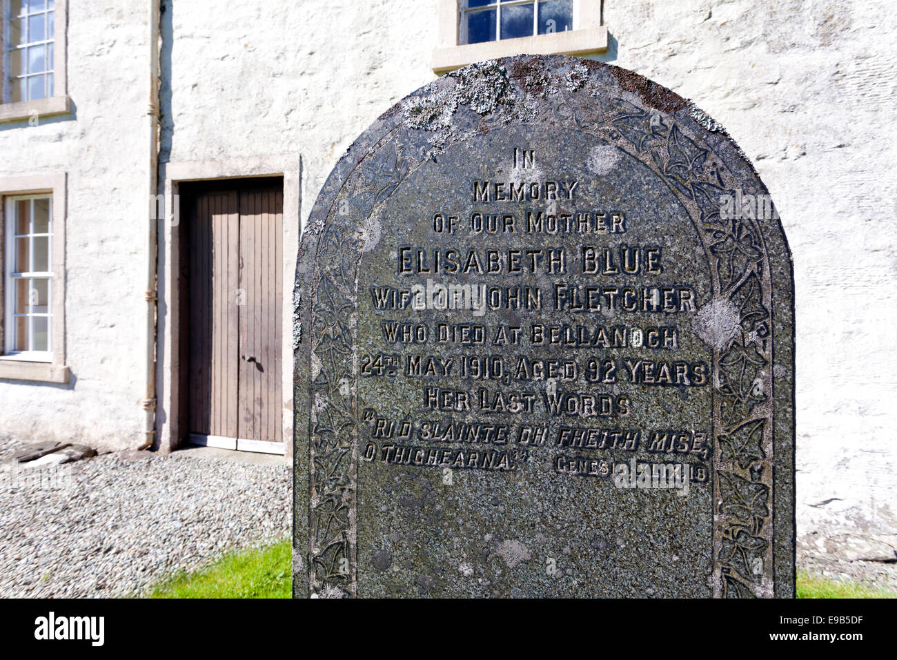Scotland scottish gravestone argyll hi-res stock photography and images ...