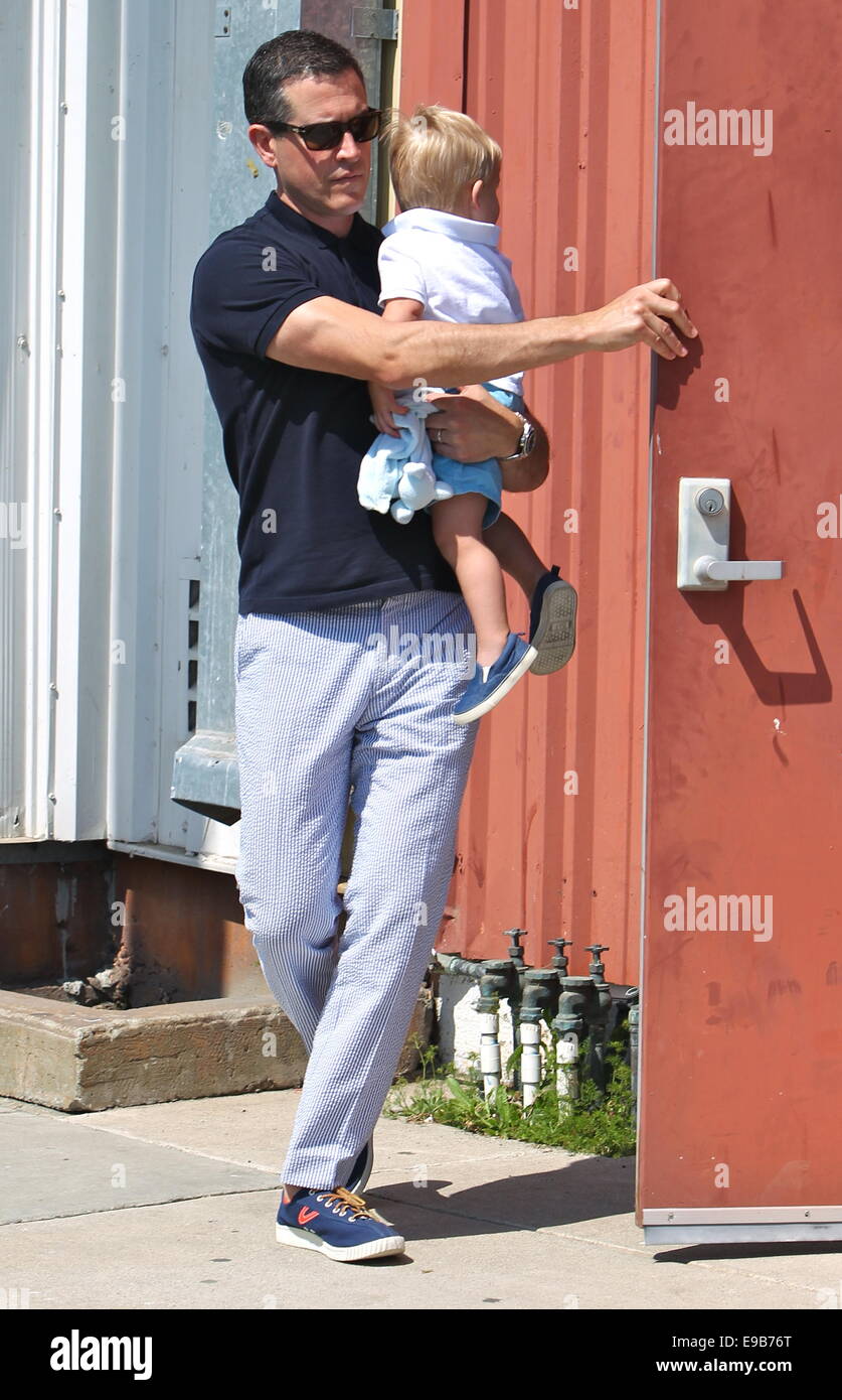 After sunday church service hi-res stock photography and images - Alamy