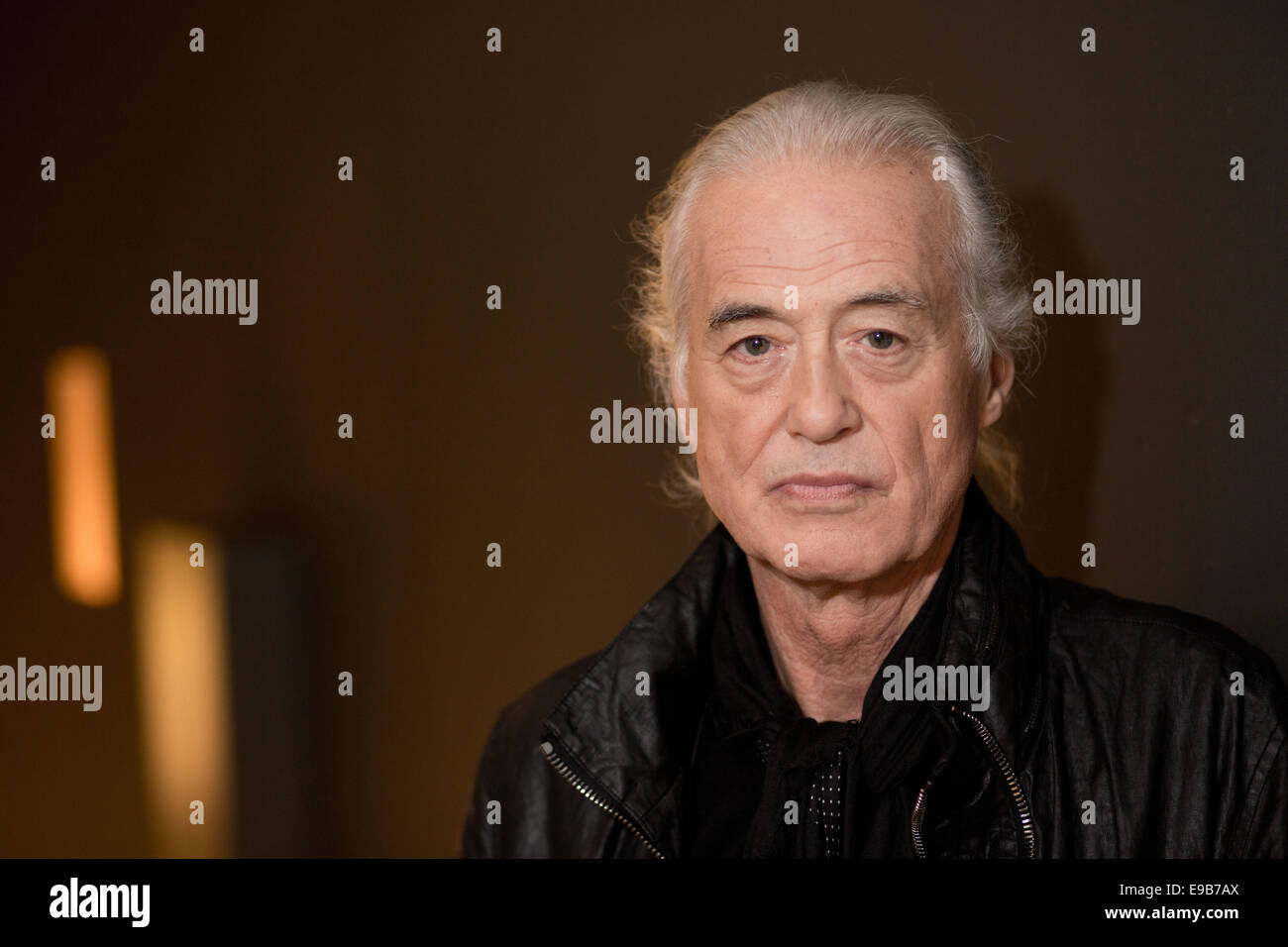 Led zeppelin iv – led zeppelin hi-res stock photography and images - Alamy
