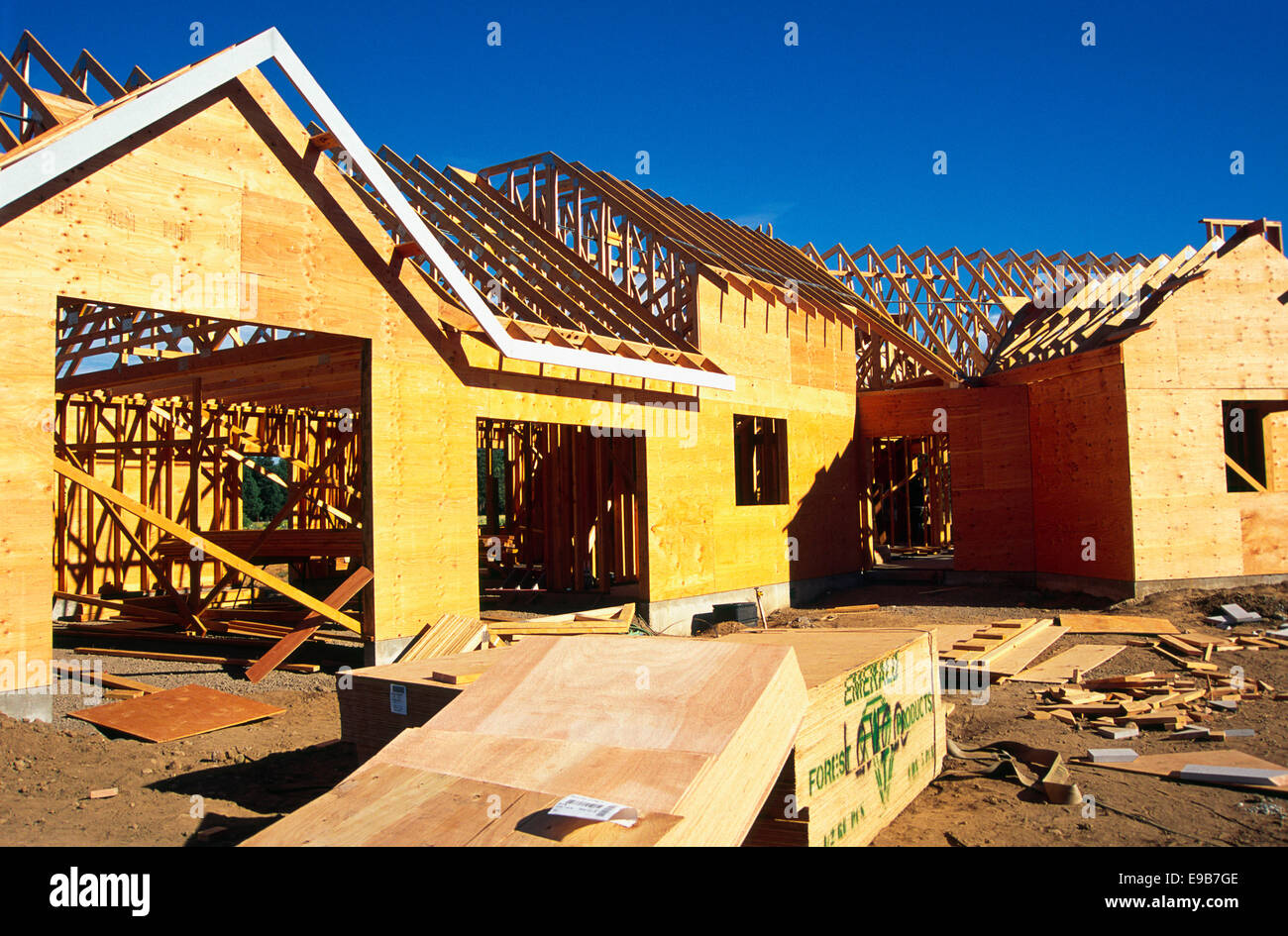 New home construction Stock Photo - Alamy