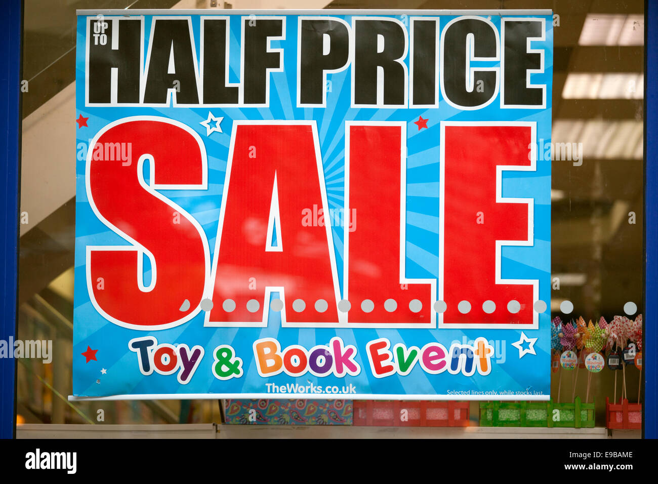 Half Price Poster High Resolution Stock Photography and Images - Alamy