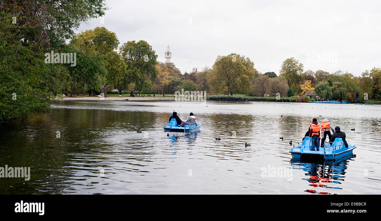 Boating on the lake at Regent's Park, Royal Park of London Stock Photo ...