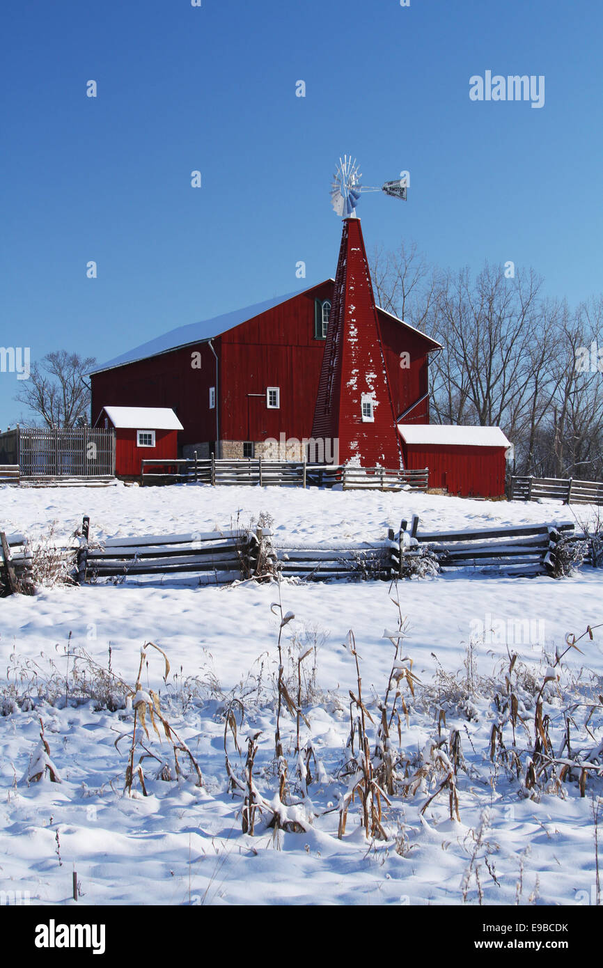 Red Barn In Winter Snow. Historic Barn. Old red barn at Carriage Hill ...